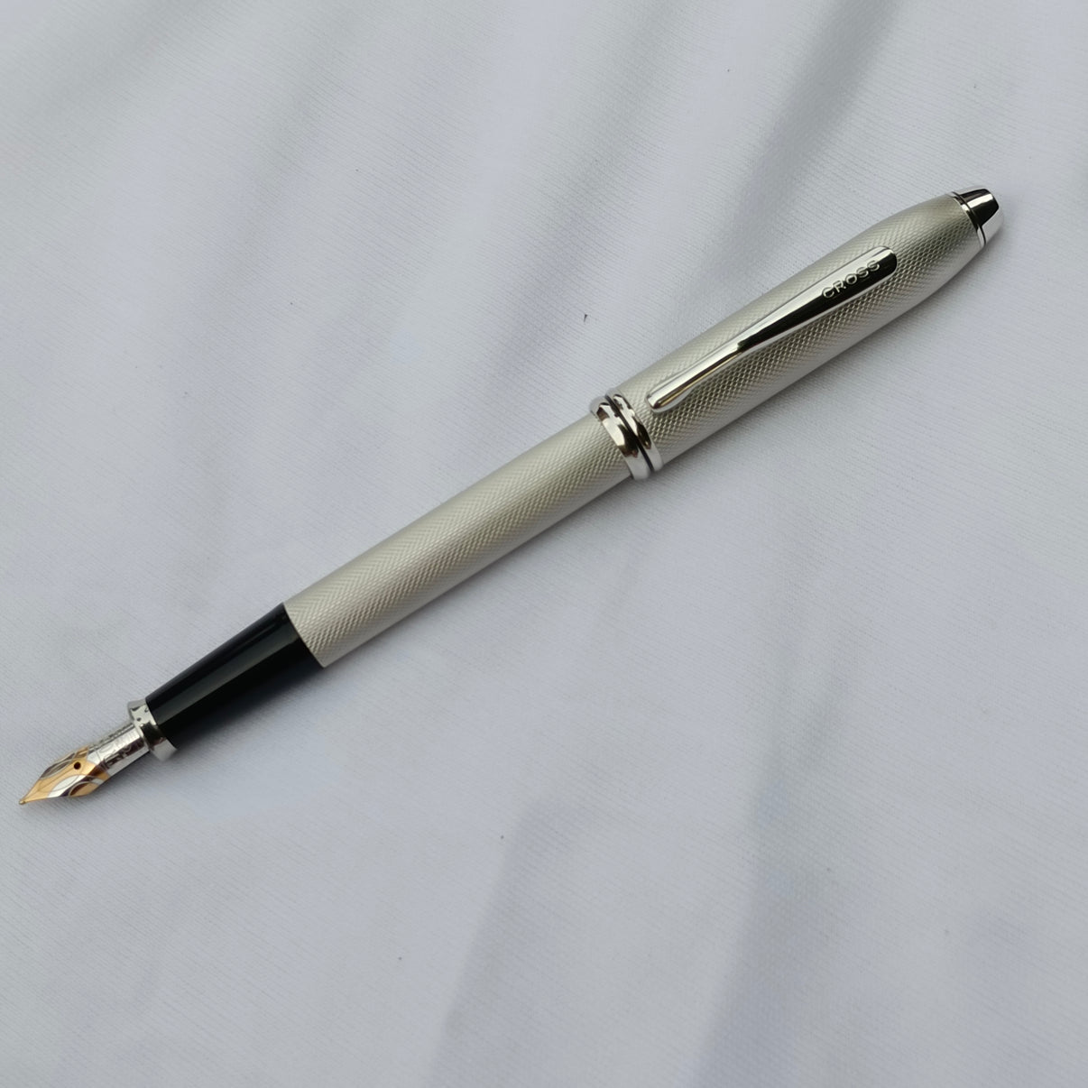 Cross Special Edition Brushed Platinum Plated Fountain Pen 18K Gold ni ...